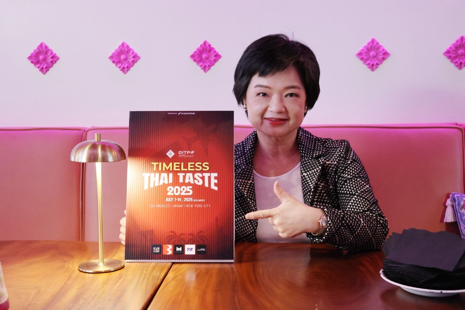 DITP นำทัพดาราซีรีส์วาย ตะลุย 3 ร้านอาหาร Thai SELECT ในลอสแอนเจลิส ดัน Soft Power ไทยในสหรัฐฯ